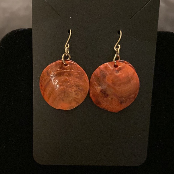 Jewelry | Beautiful Natural Capiz Shell Earrings In A Bronze Tone ...